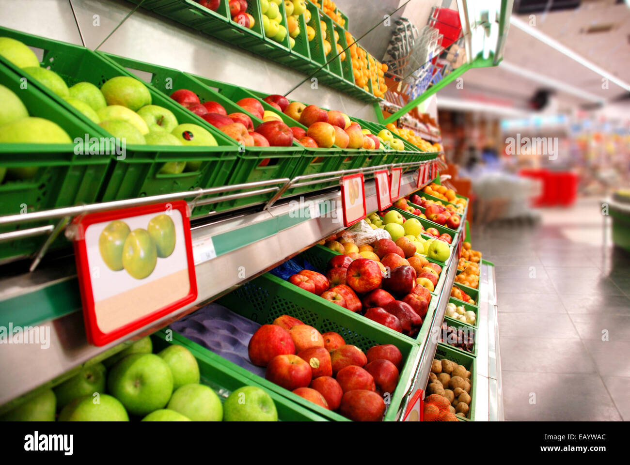 Fruit in a supermarket Stock Photo - Alamy