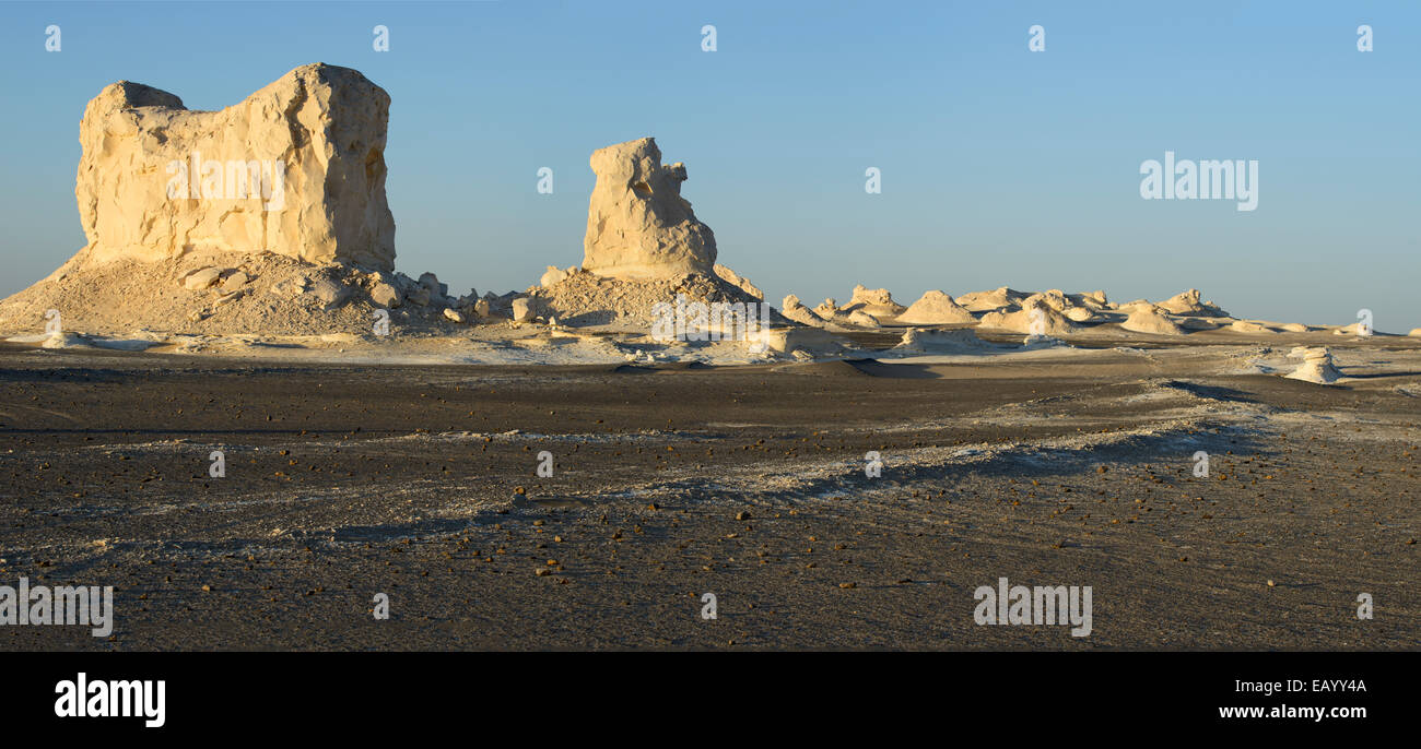 Cretaceous rocks of the White Desert, Sahara, Egypt Stock Photo - Alamy