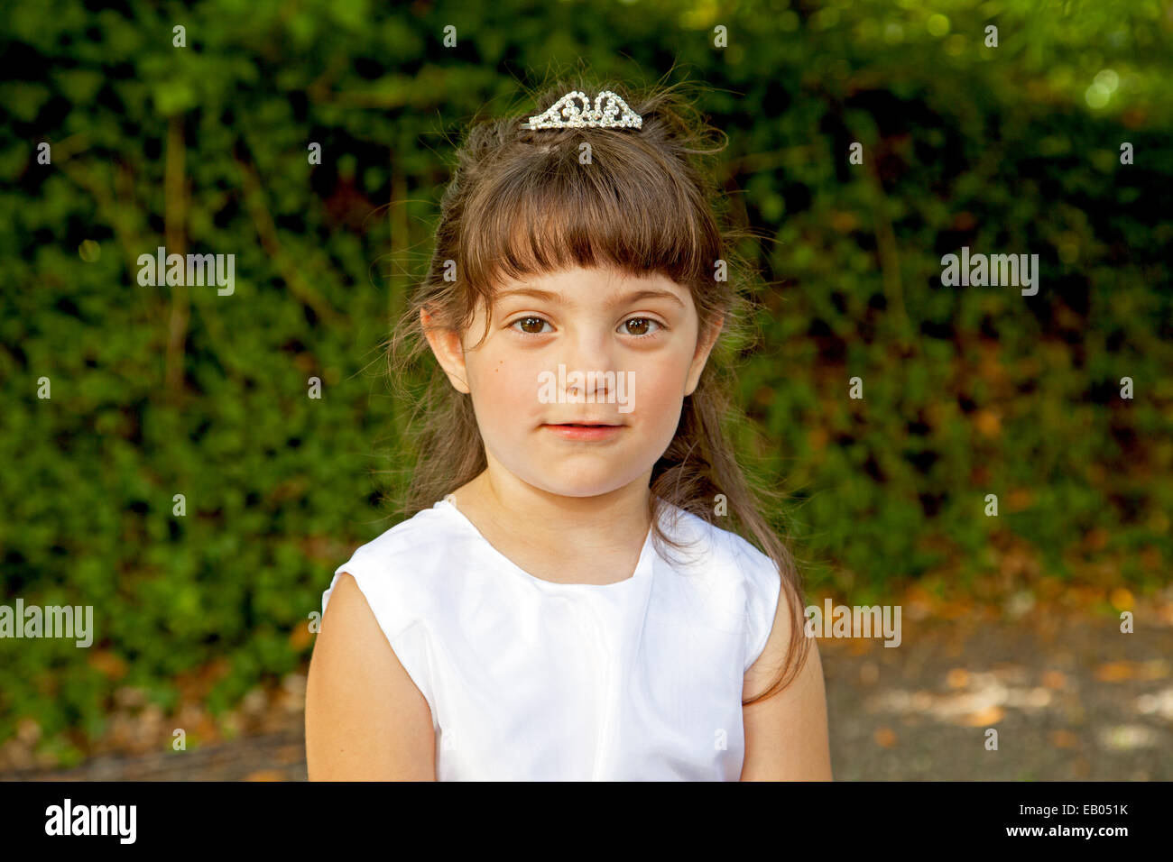 Girl tiara california hi-res stock photography and images - Alamy