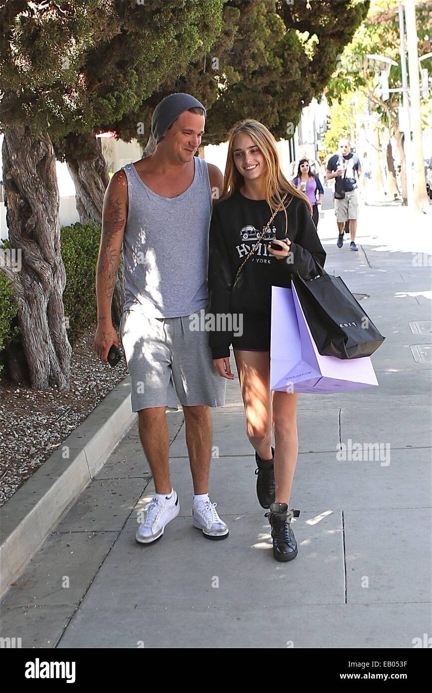 Sean Stewart is clearly completely smitten with new girlfriend Sophia ...