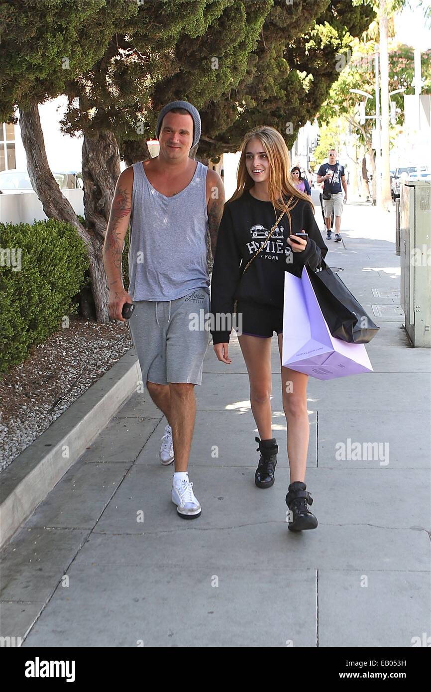 Sean Stewart is clearly completely smitten with new girlfriend Sophia ...