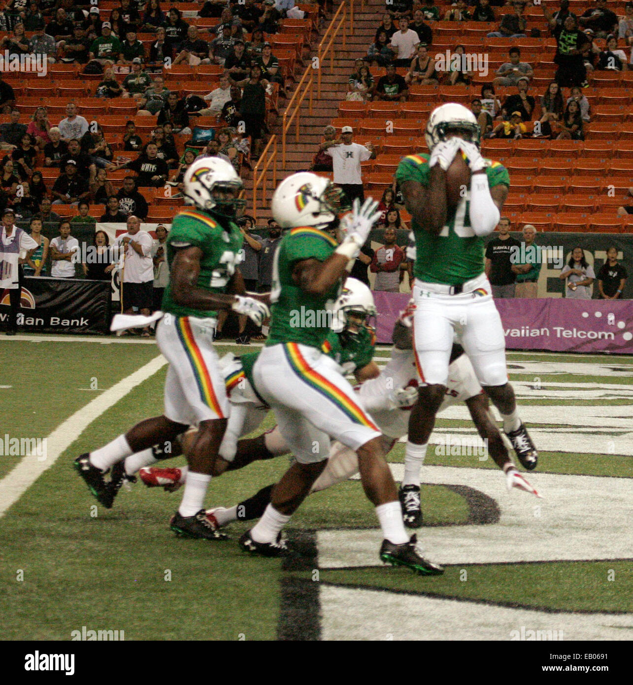 Hawaii rainbow warriors hi-res stock photography and images - Alamy