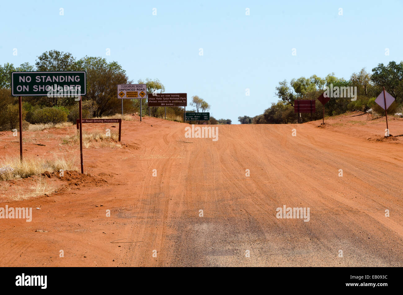 Tjukaruru road hi-res stock photography and images - Alamy