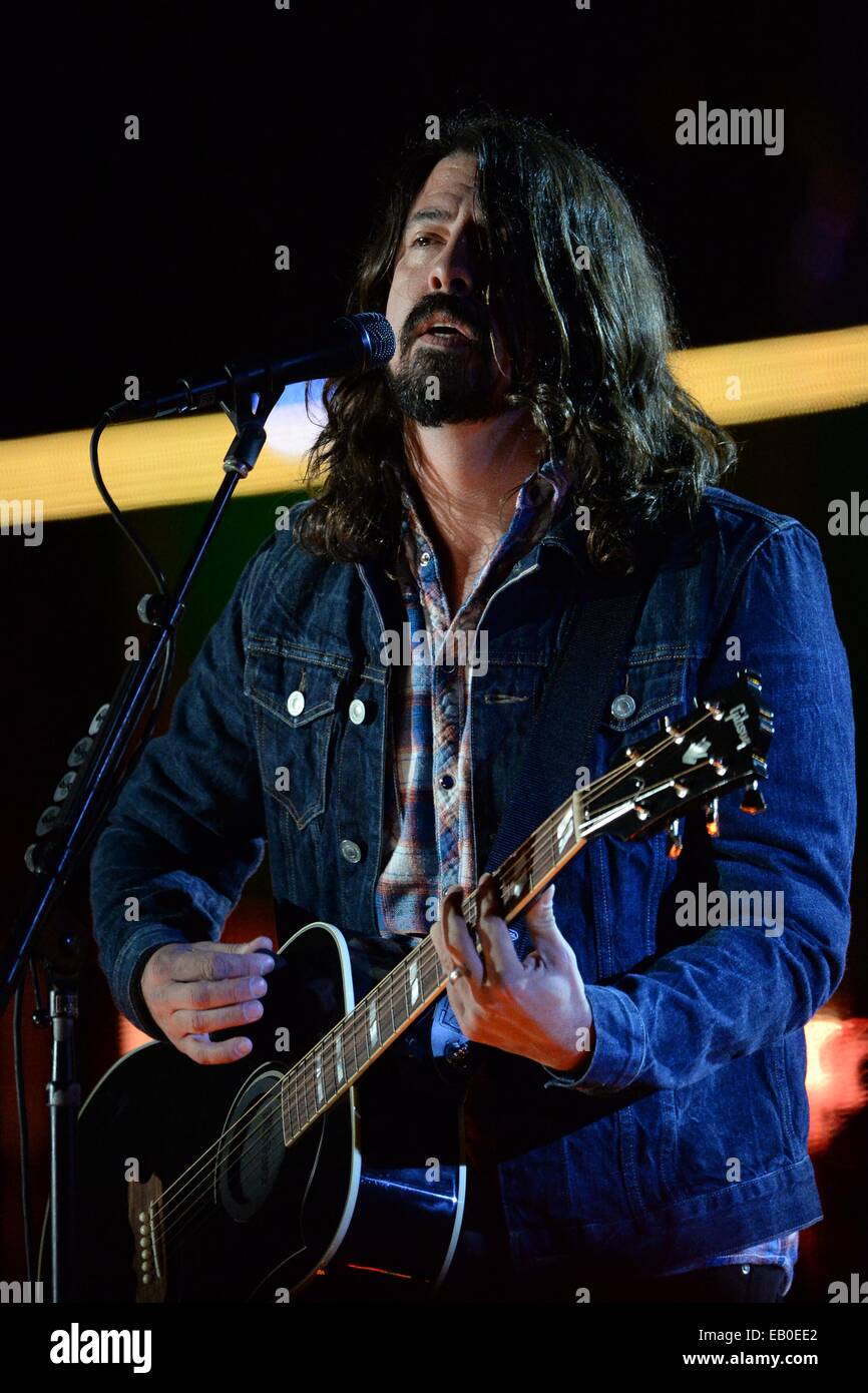 Dave grohl hi-res stock photography and images - Alamy