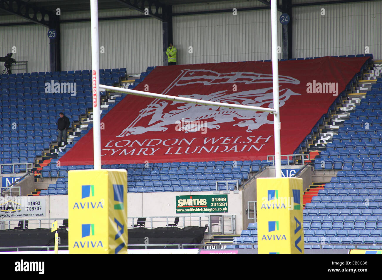 Aviva signage hi-res stock photography and images - Alamy