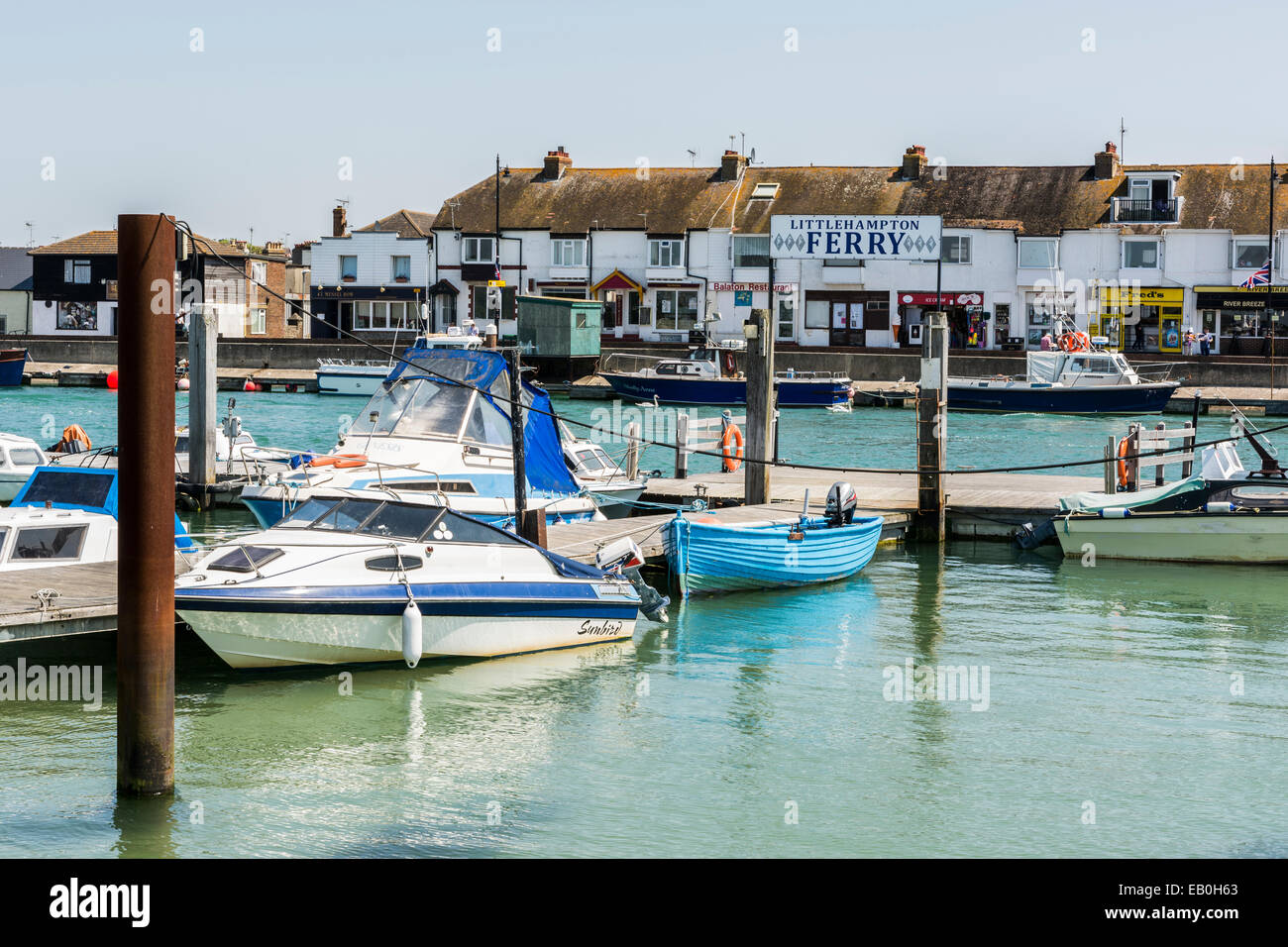 Littlehampton Ferry landing on the west bank of the River Arun Stock ...