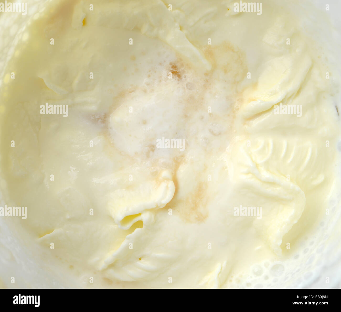 Cream top on iced coffee Stock Photo - Alamy