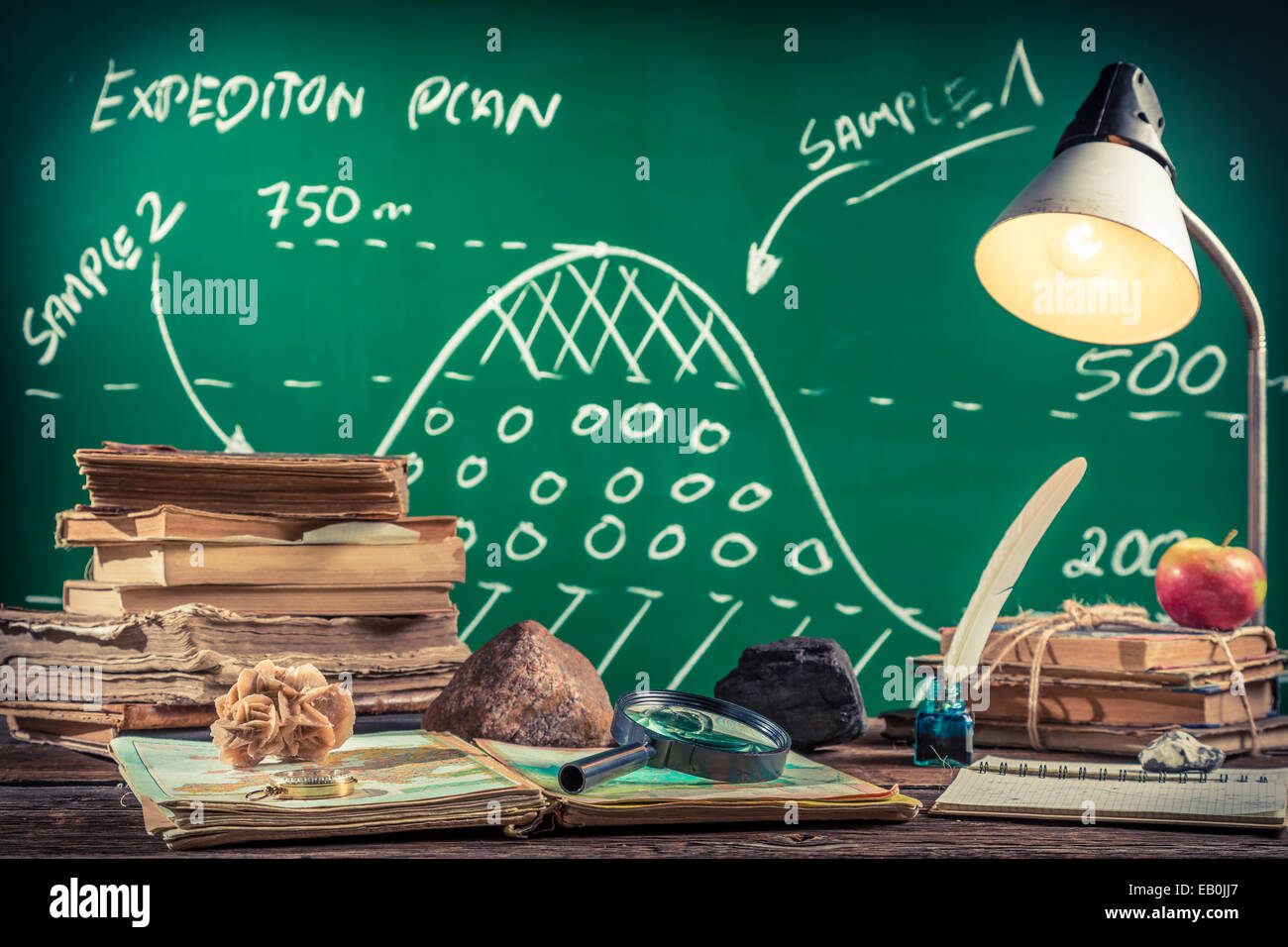 Study of minerals and rocks on a geography lesson Stock Photo - Alamy