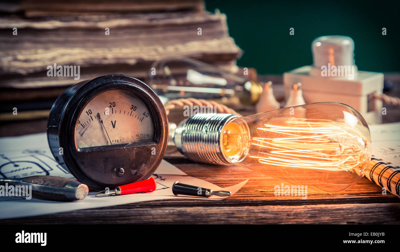Vintage electrical lab at school Stock Photo - Alamy
