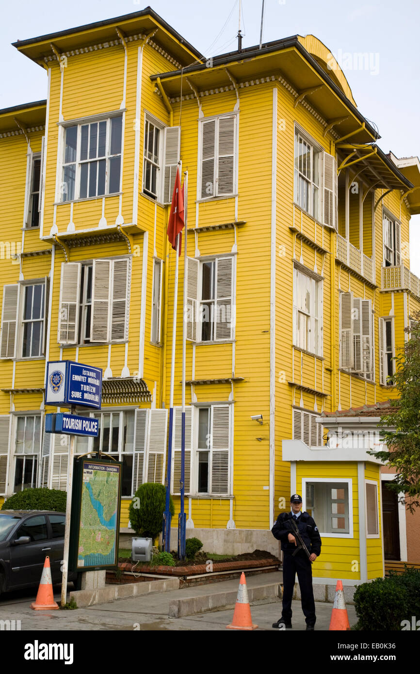 Police station istanbul hi-res stock photography and images - Alamy