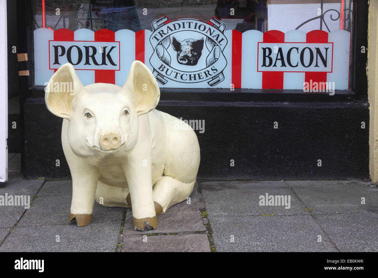 Butcher shop exterior hi-res stock photography and images - Alamy