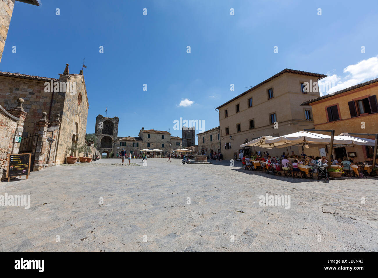 Roma medieval hi-res stock photography and images - Alamy