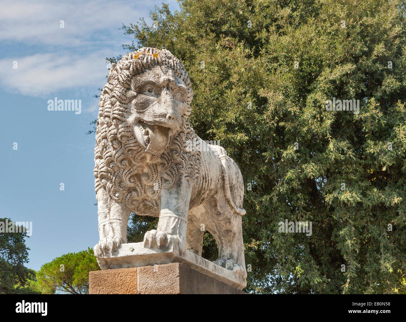 Ancient lion statue in Lucca, Tuscany, Italy Stock Photo - Alamy