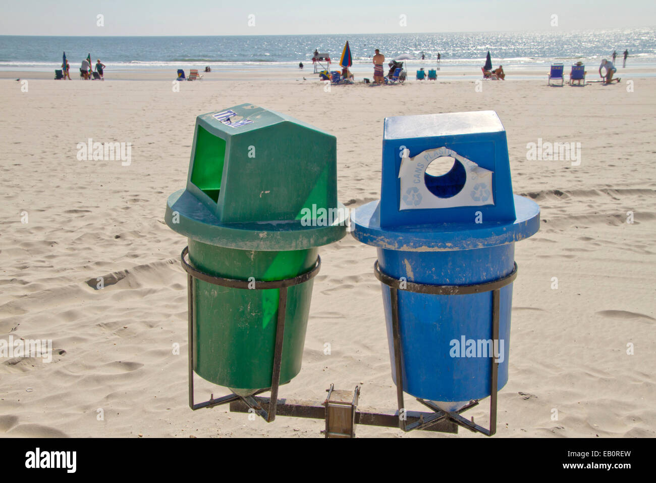 Recycle bins hi-res stock photography and images - Alamy