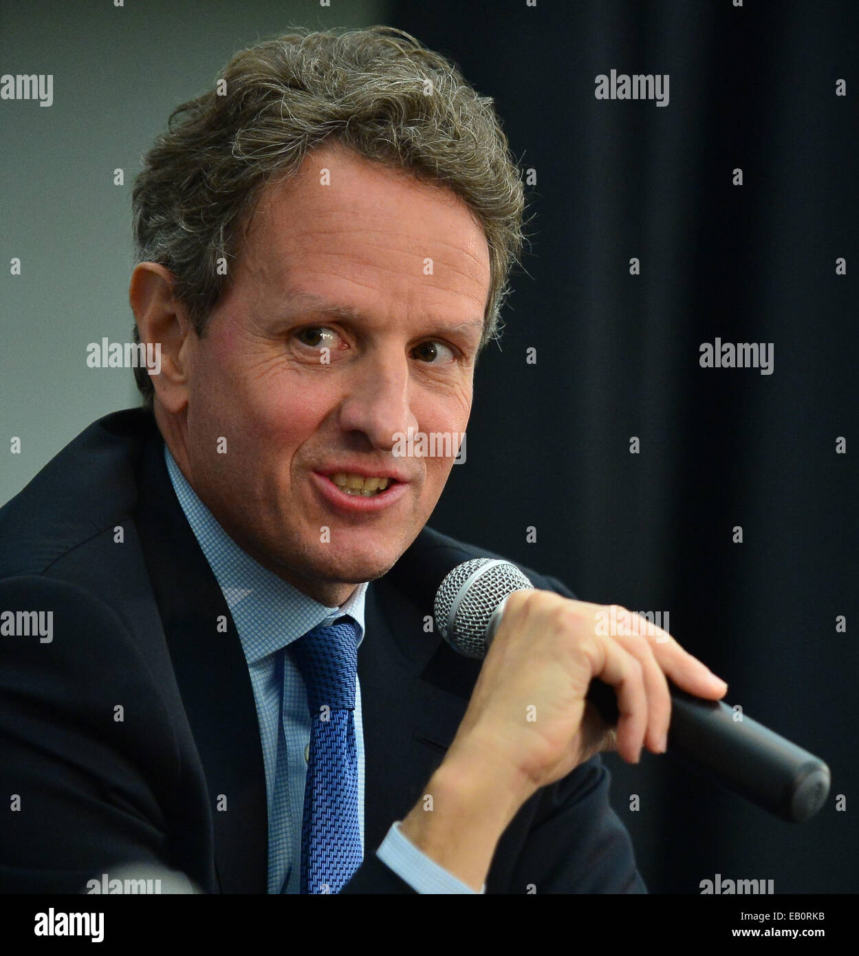 Timothy Geithner speaks with Bloomberg Television reporter Julianna ...