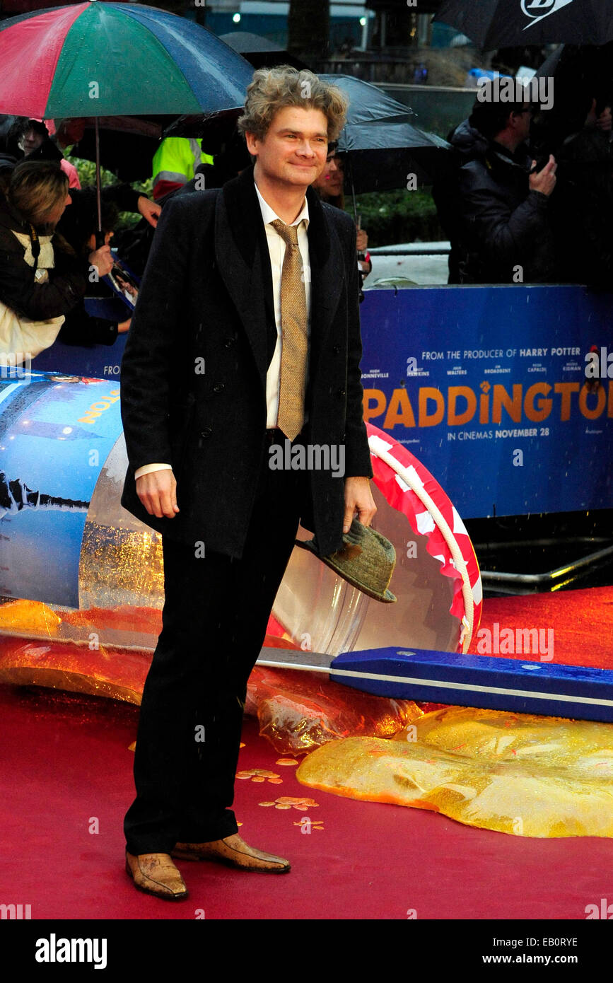 Simon farnaby paddington hi-res stock photography and images - Alamy