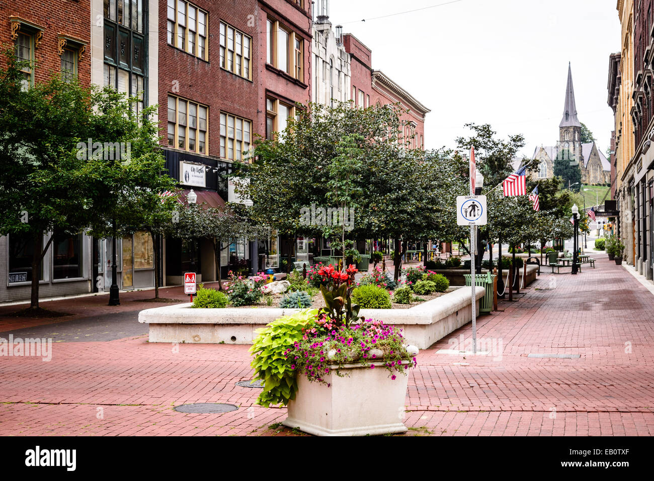 Pedestrian Zone, Baltimore Street, Cumberland, Maryland Stock Photo - Alamy