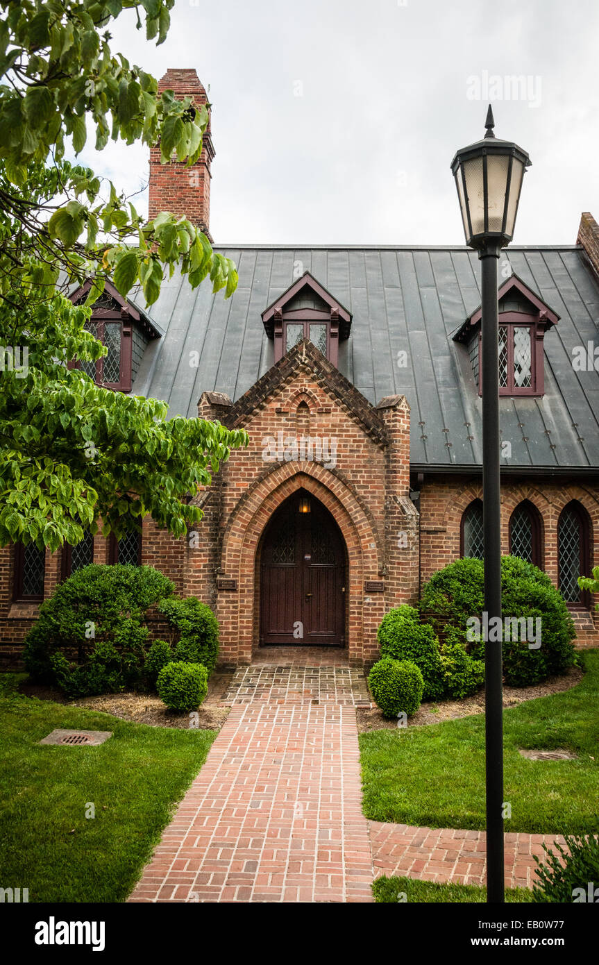 Portal of the trinity church hi-res stock photography and images - Alamy