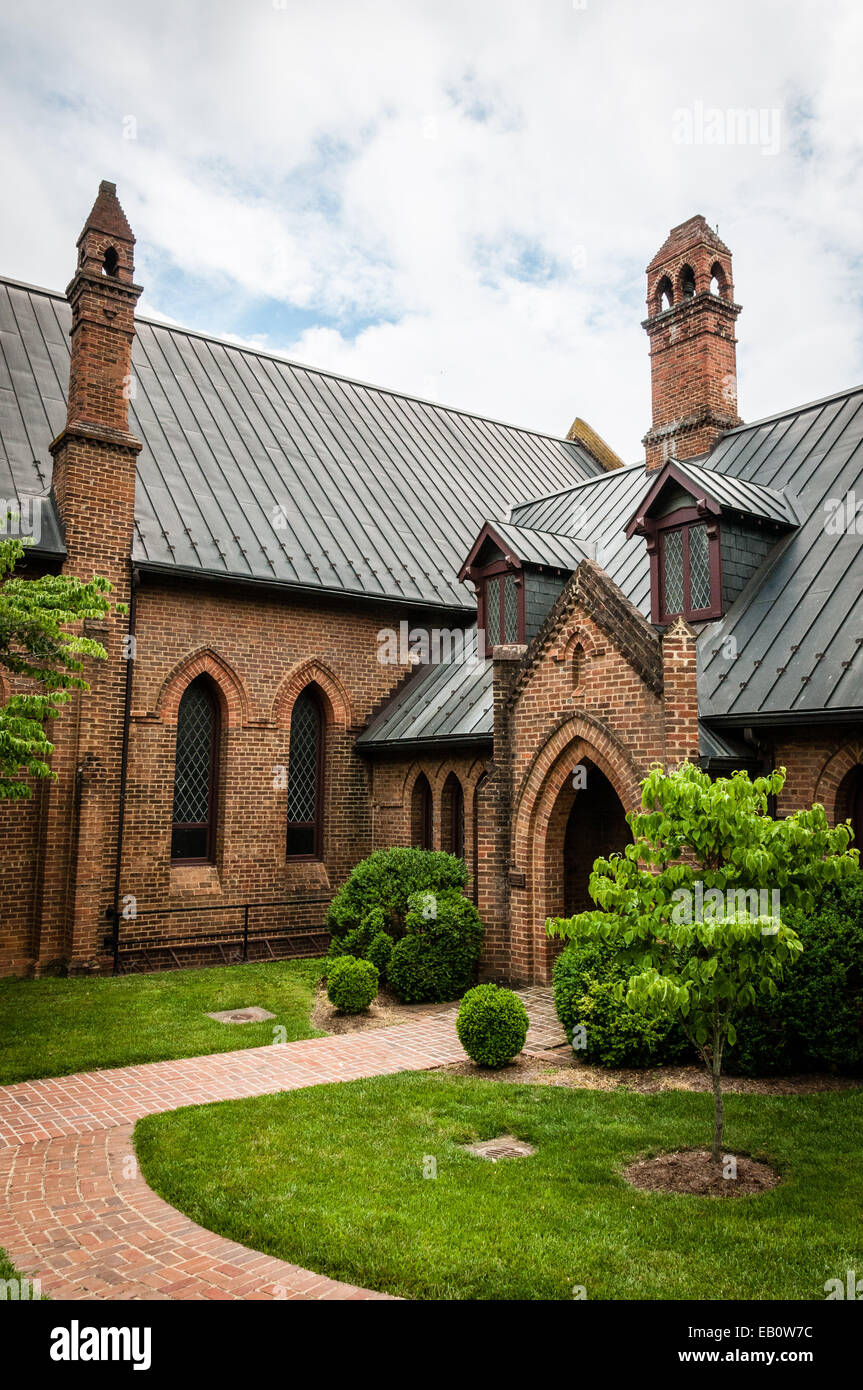 Trinity Episcopal Church, 214 West Beverley Street, Virginia Stock ...