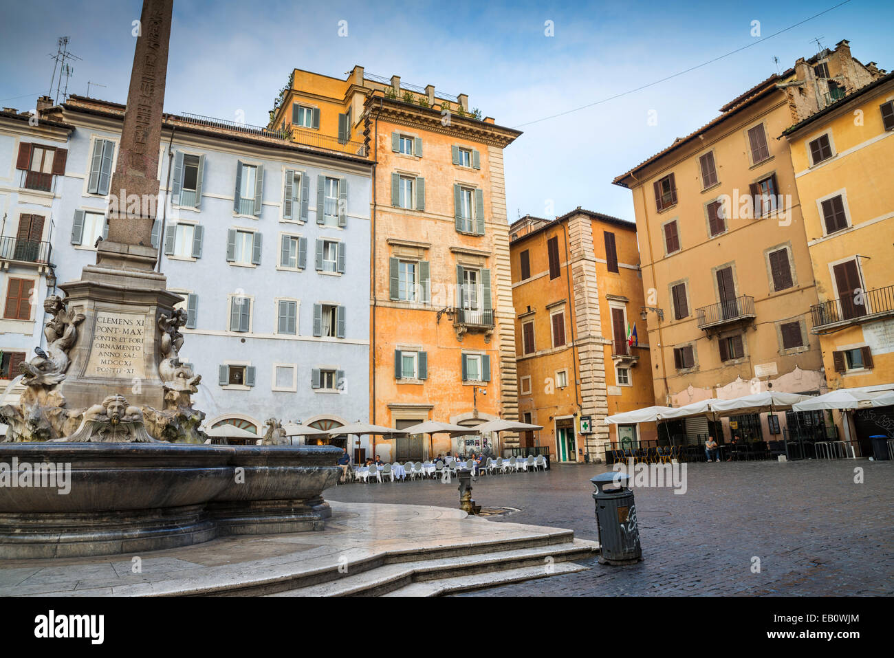 Piazza della Rotonda, Rome, Italy Stock Photo - Alamy