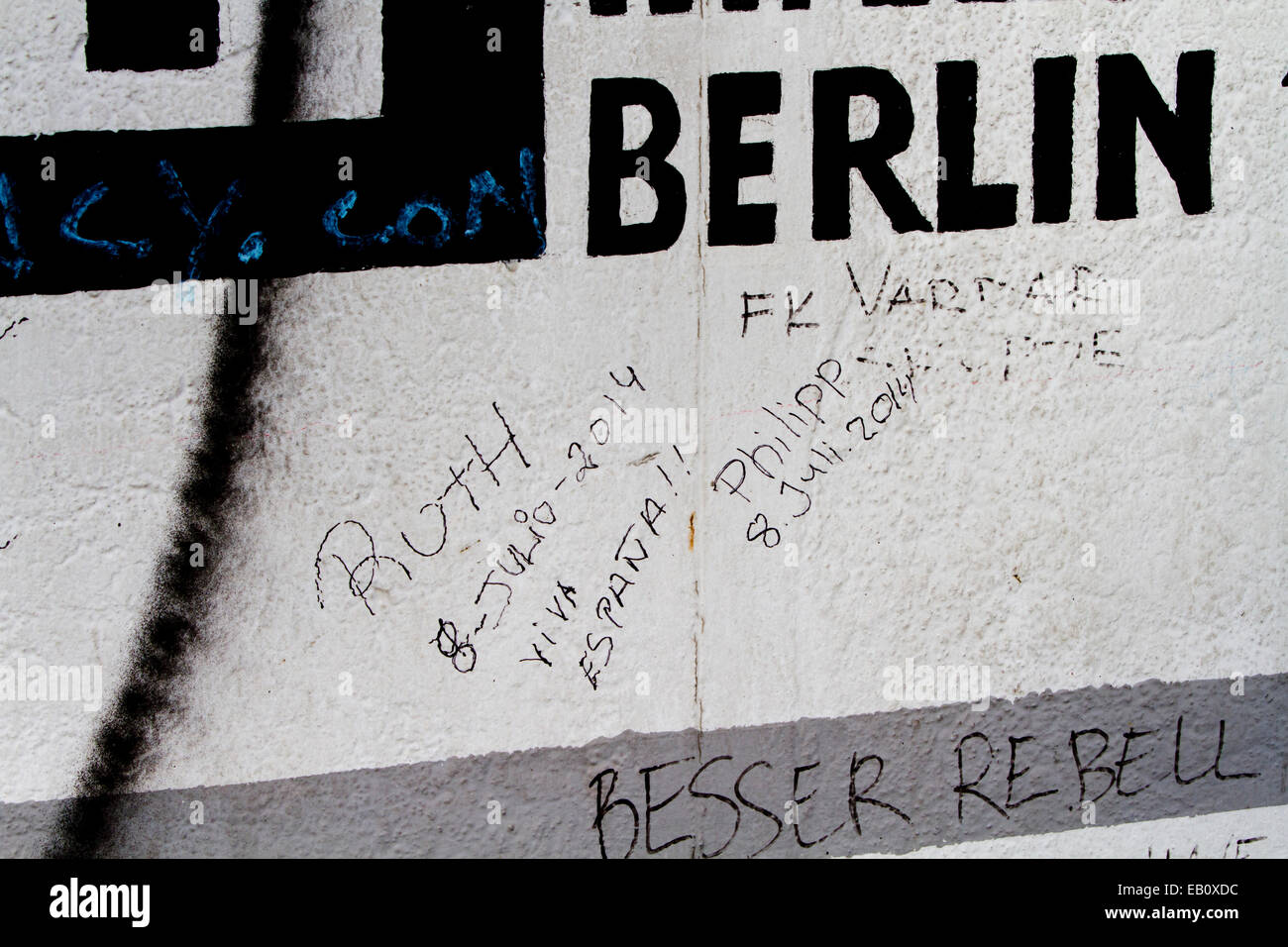 Berlin wall Street Art Graffiti Berlin Writing tags Stock Photo - Alamy