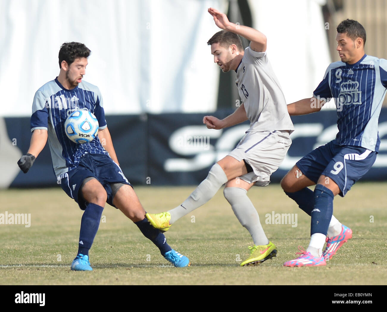 Geoffrey hill hi-res stock photography and images - Alamy