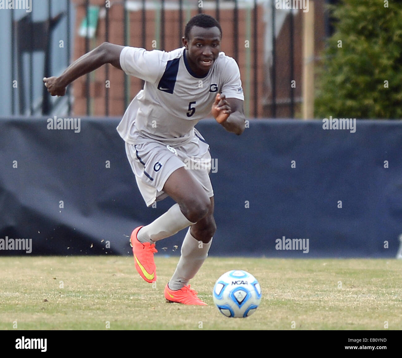 Washington, DC, USA. 23rd Nov, 2014. 20141123 - Georgetown defender ...
