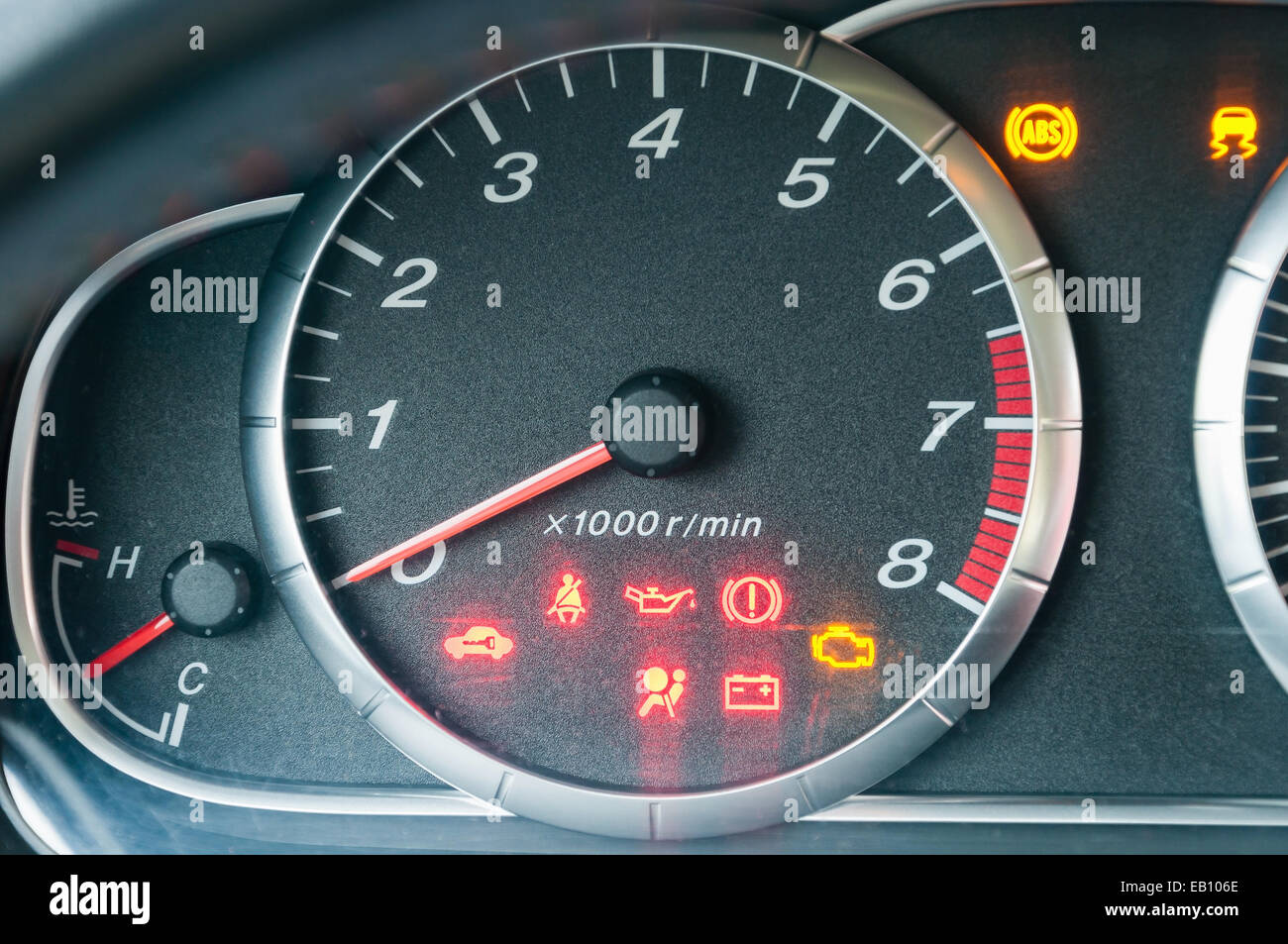 Car indicators hi-res stock photography and images - Alamy