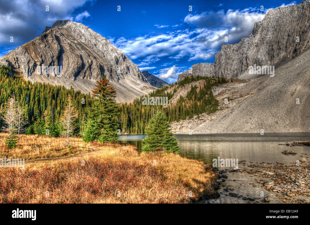 Chester lake hiking trail hi-res stock photography and images - Alamy