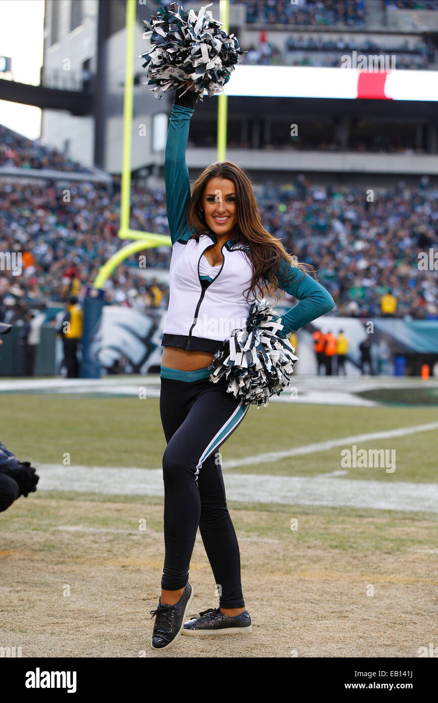 November 23, 2014: The Philadelphia Eagles Cheerleaders in action ...