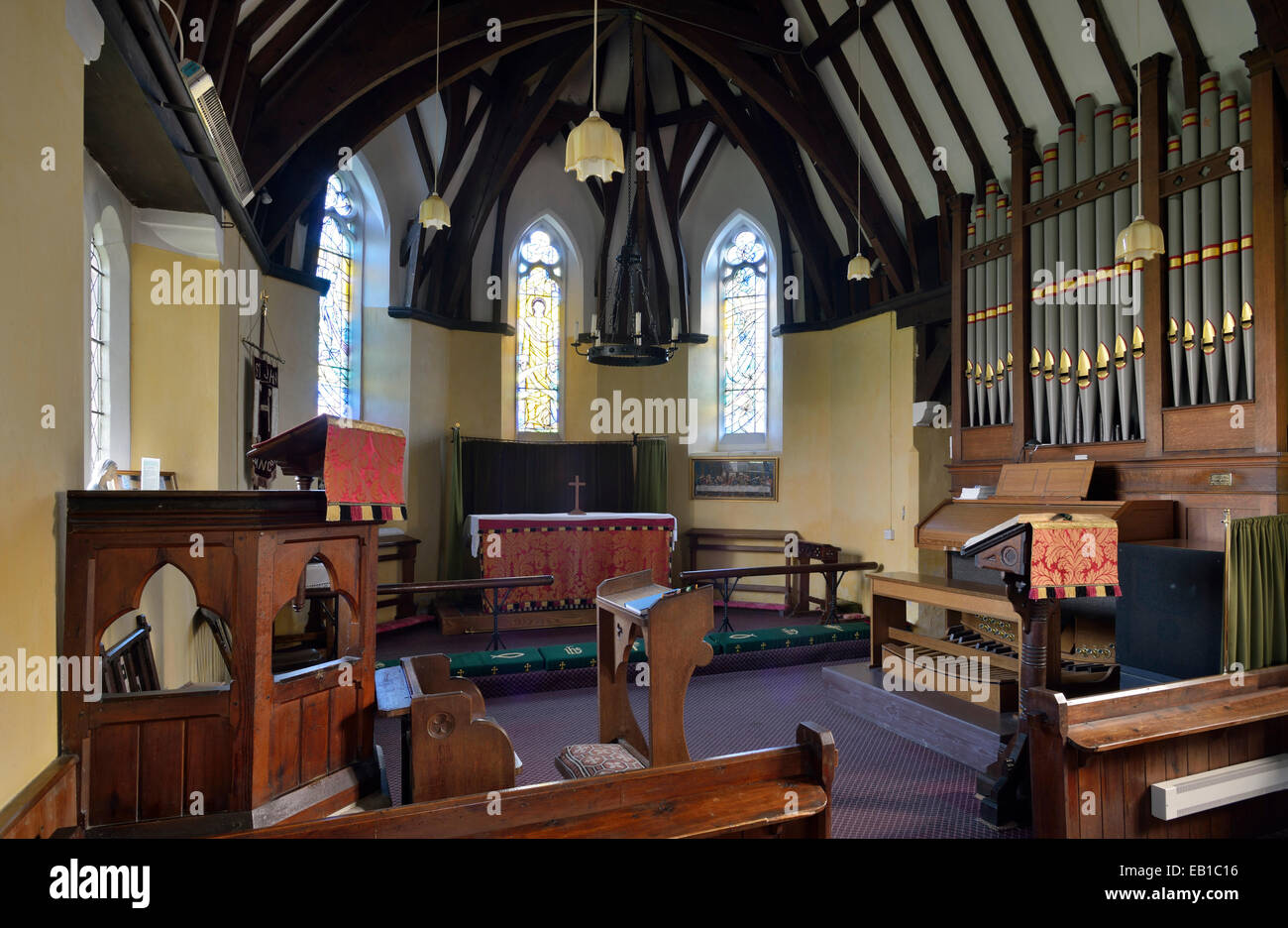 Interior of St John the Evangelist Church, Purton, Gloucestershire ...