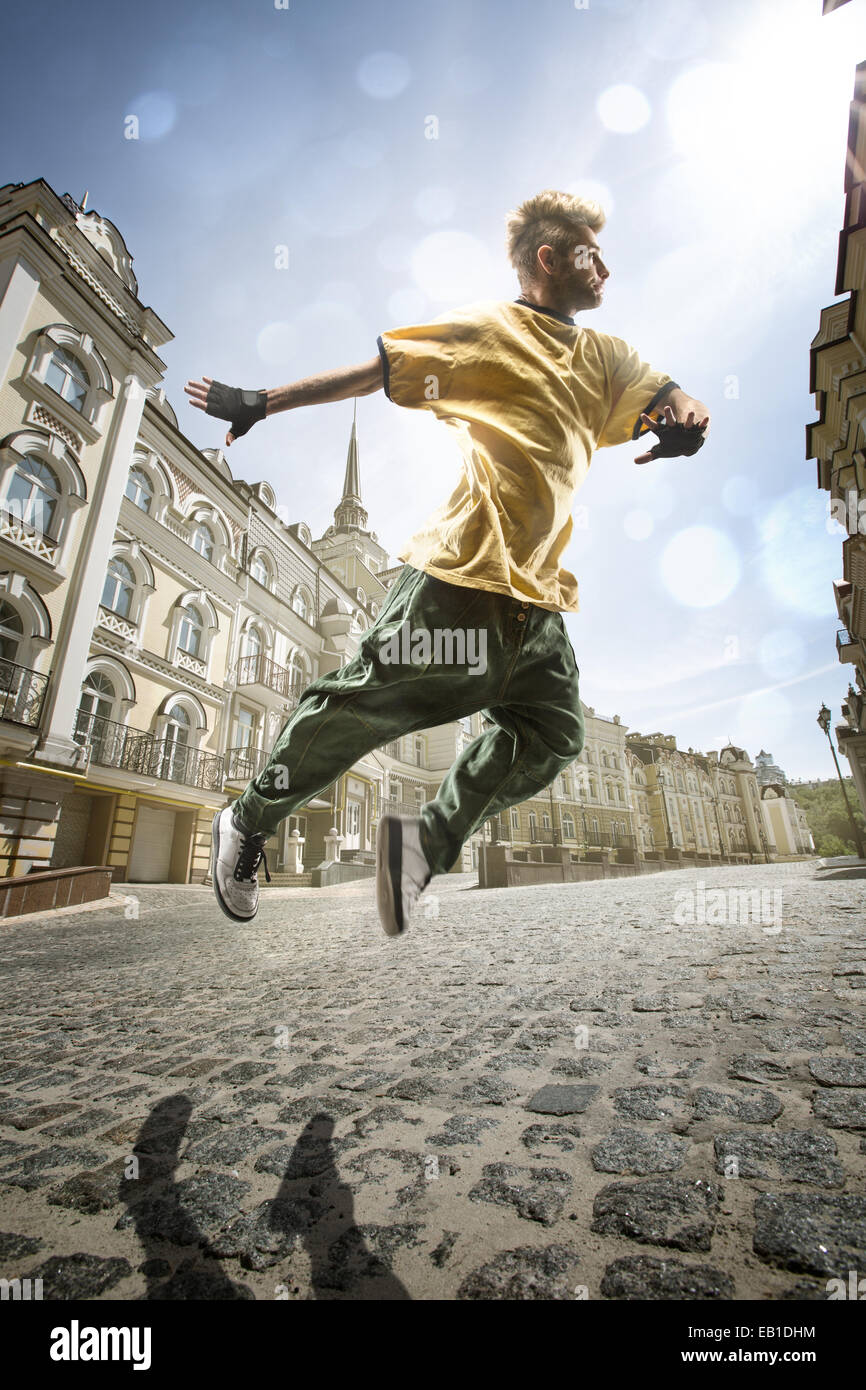Beautiful young dancer dancing hip hi-res stock photography and images ...