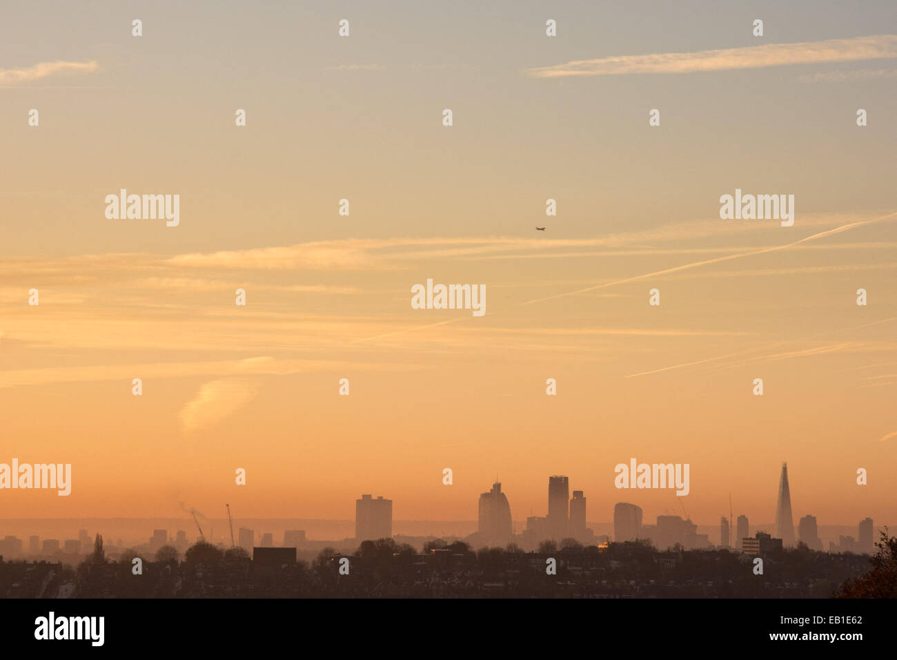Alexandra Palace Park, London UK, 24th November 2014. The view into ...