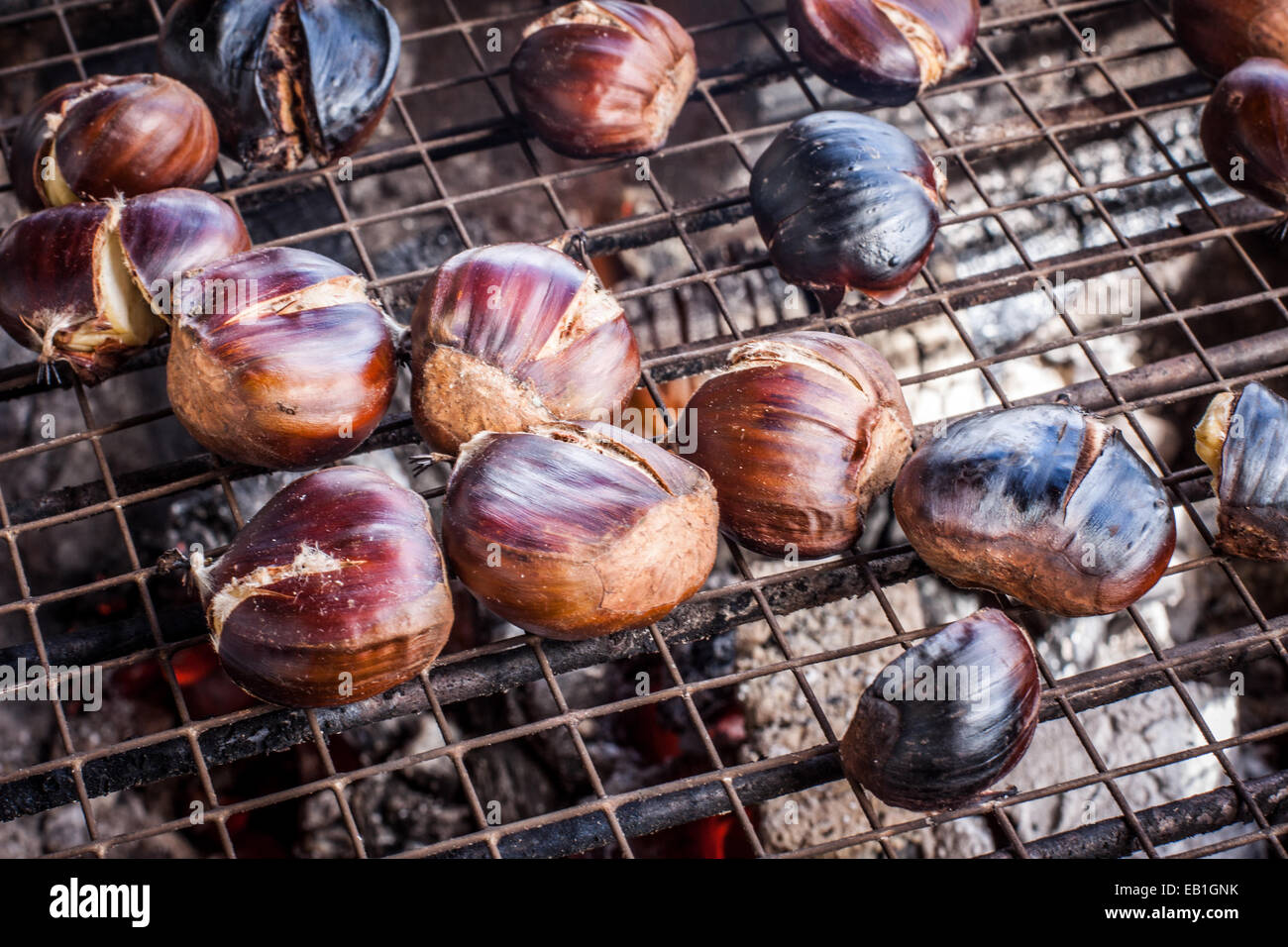 Chestnut fire hi-res stock photography and images - Alamy
