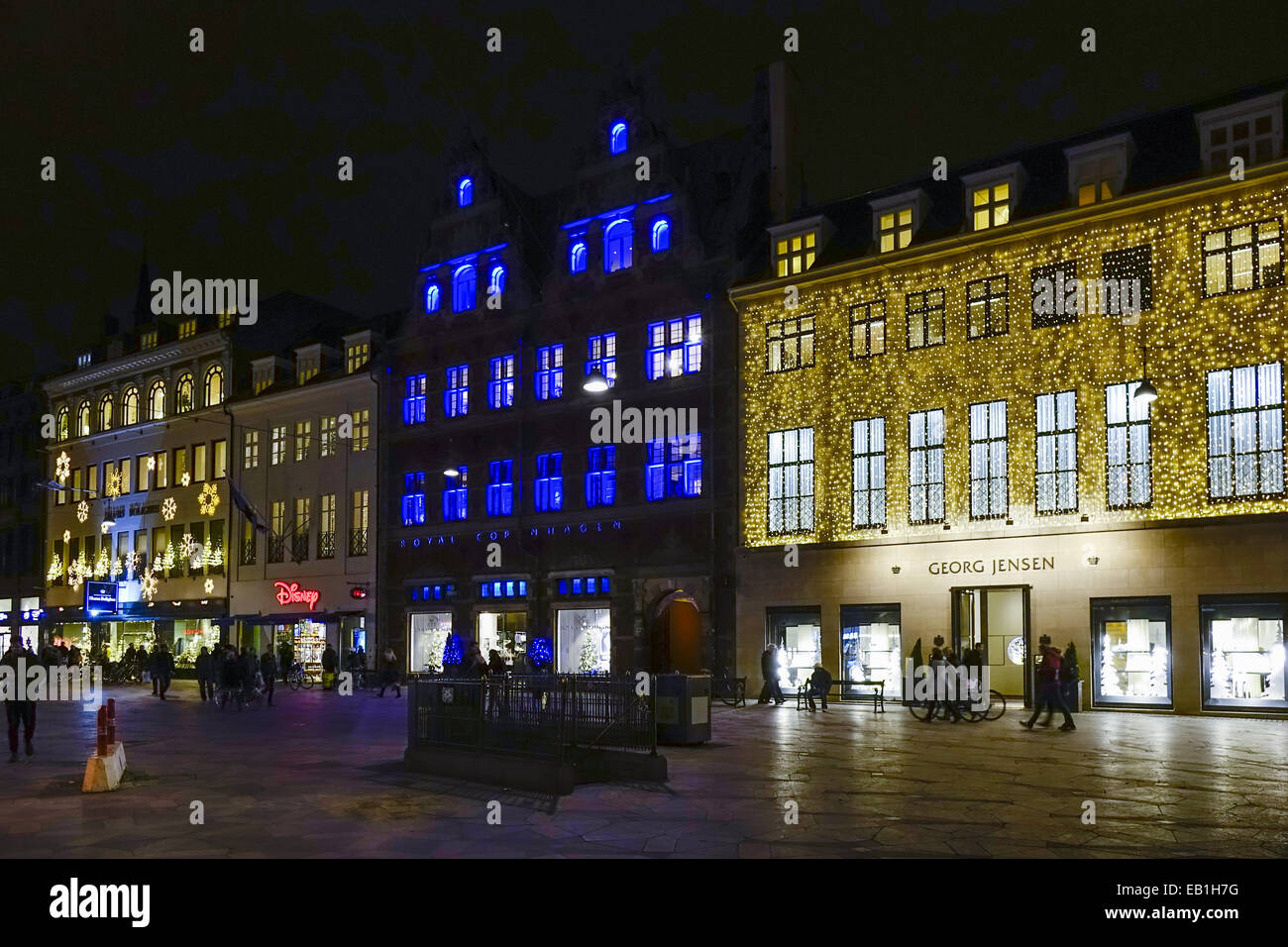 Fußgangerzone hi-res stock photography and images - Alamy