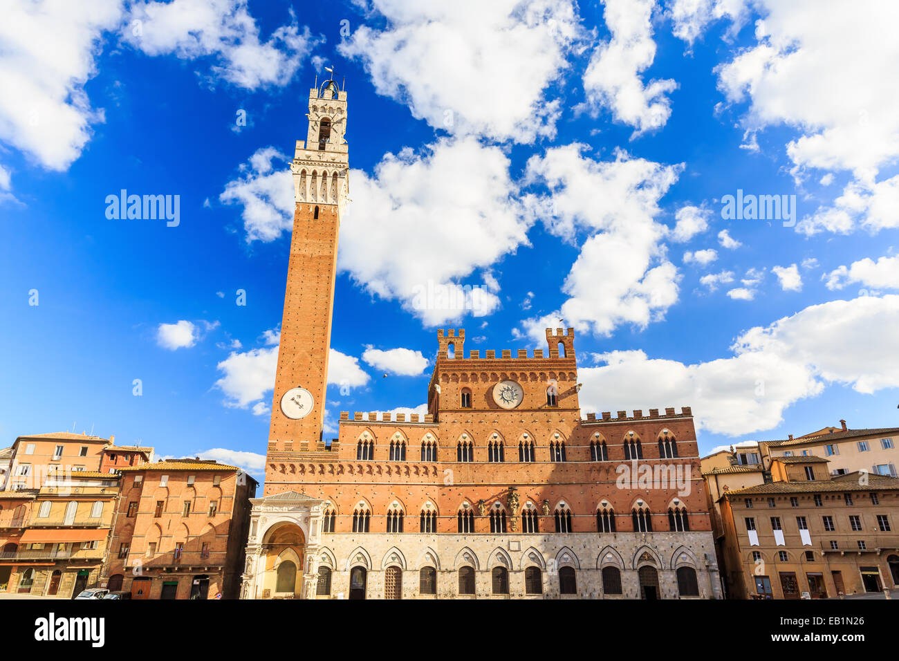 Town built by siena hi-res stock photography and images - Alamy