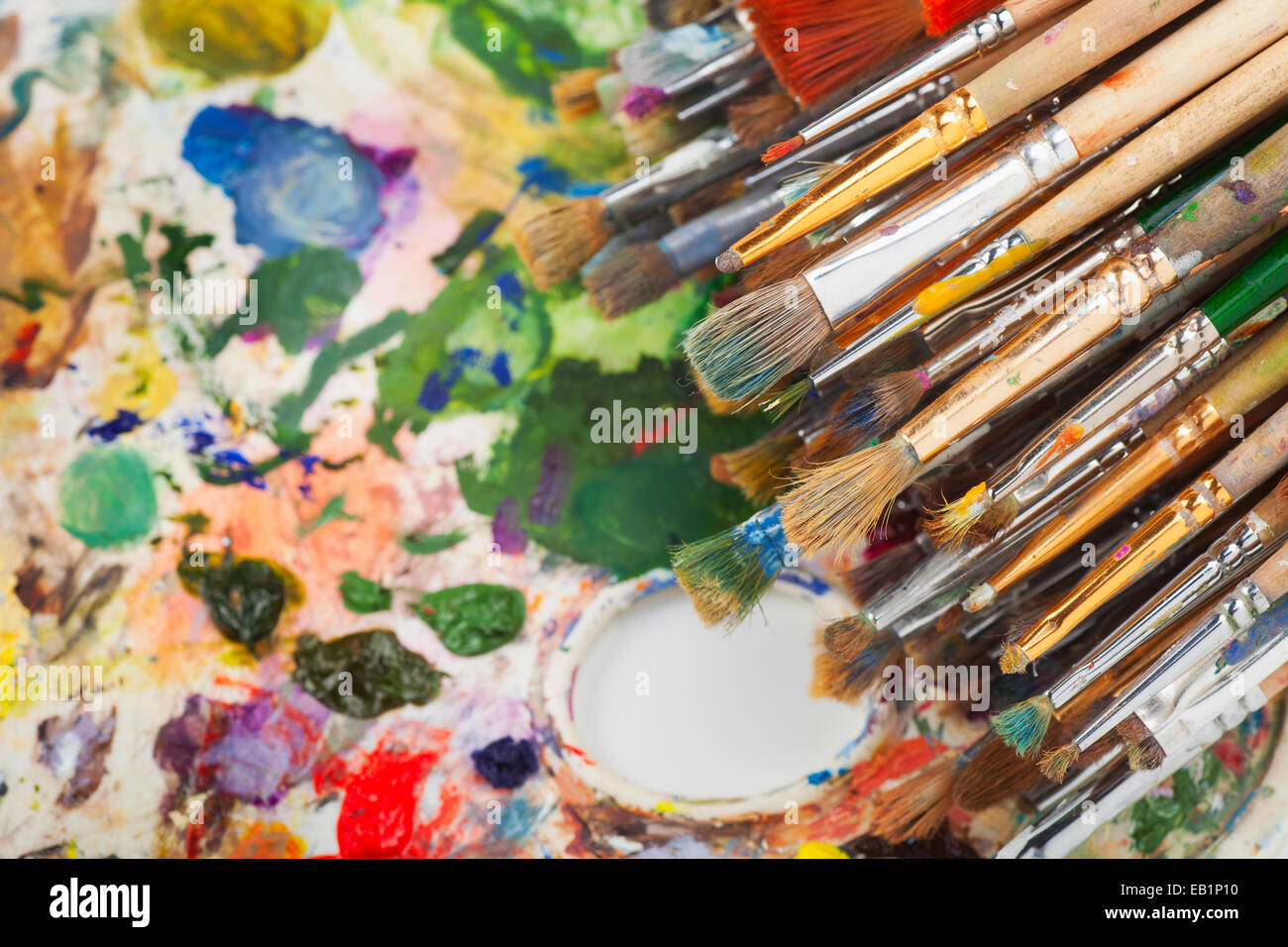 Artist with art tools hi-res stock photography and images - Alamy