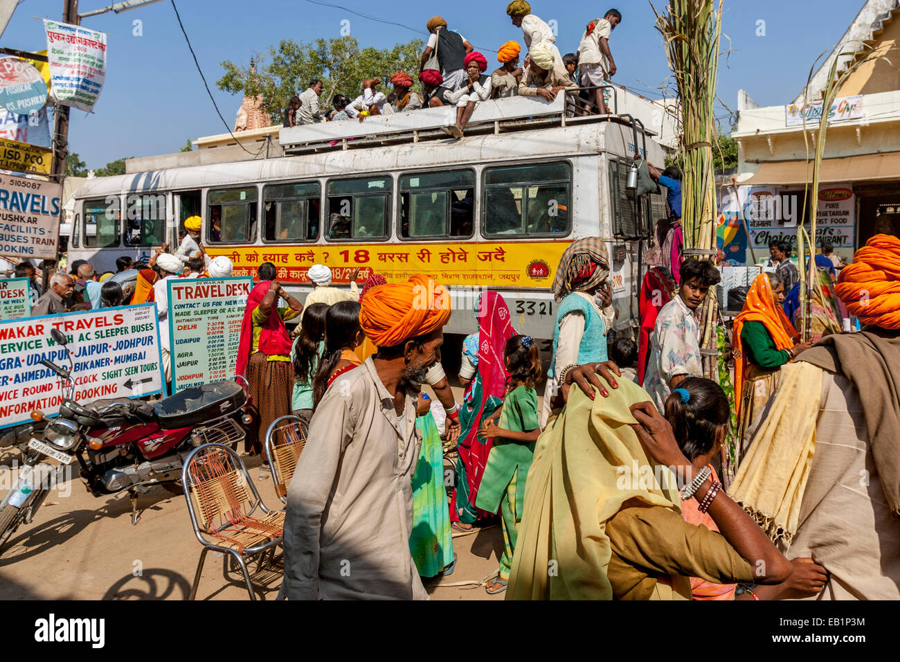 Crowded Bus Station, Pushkar, Rajasthan, India Stock Photo - Alamy