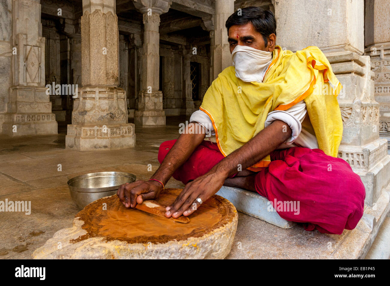 Jain monk mask hi-res stock photography and images - Alamy
