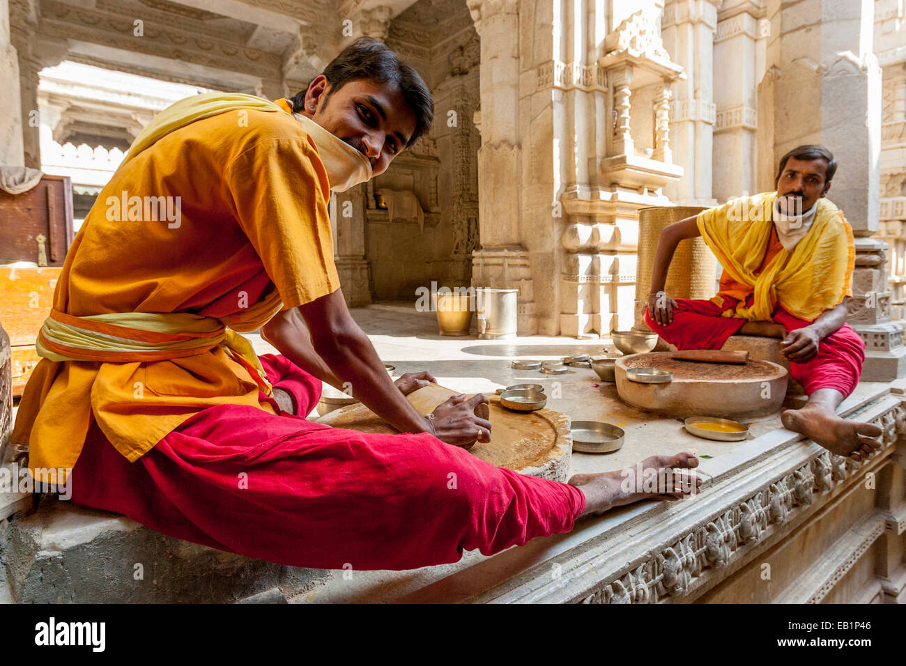 Jainism mask hi-res stock photography and images - Alamy