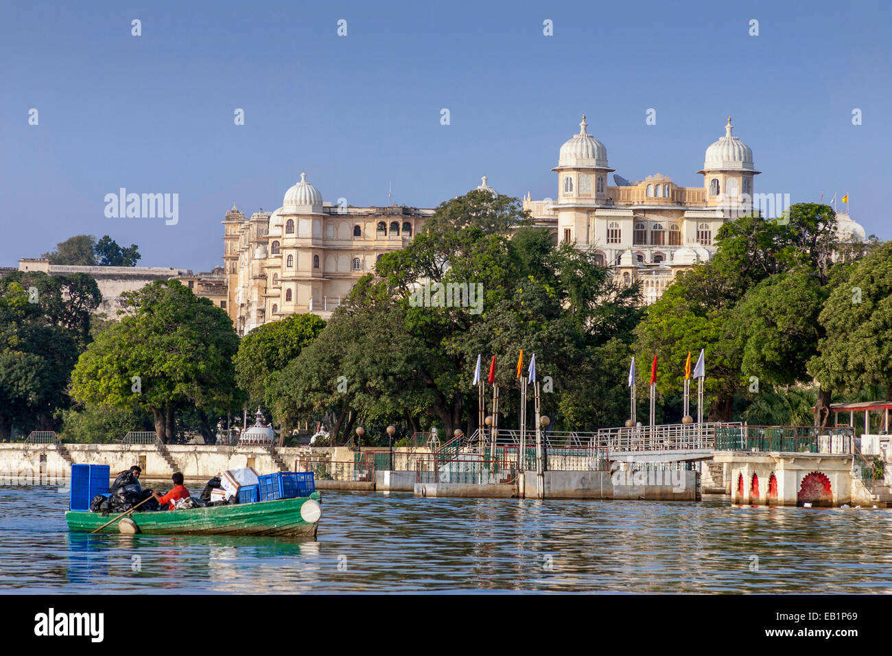 Waste Collection, Lake Pichola, Udaipur, Rajasthan, India Stock Photo ...