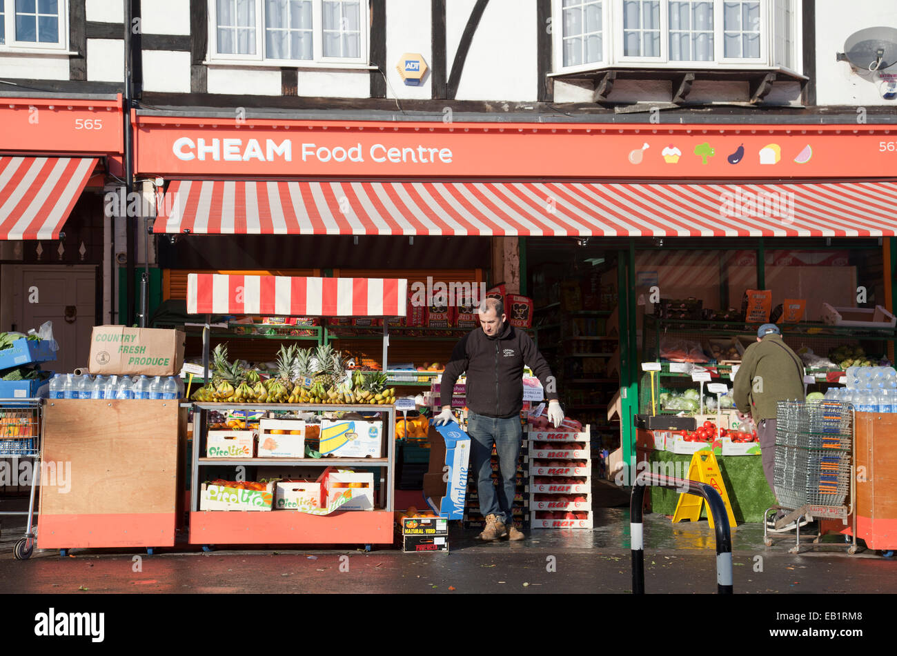 Cheam hi-res stock photography and images - Alamy