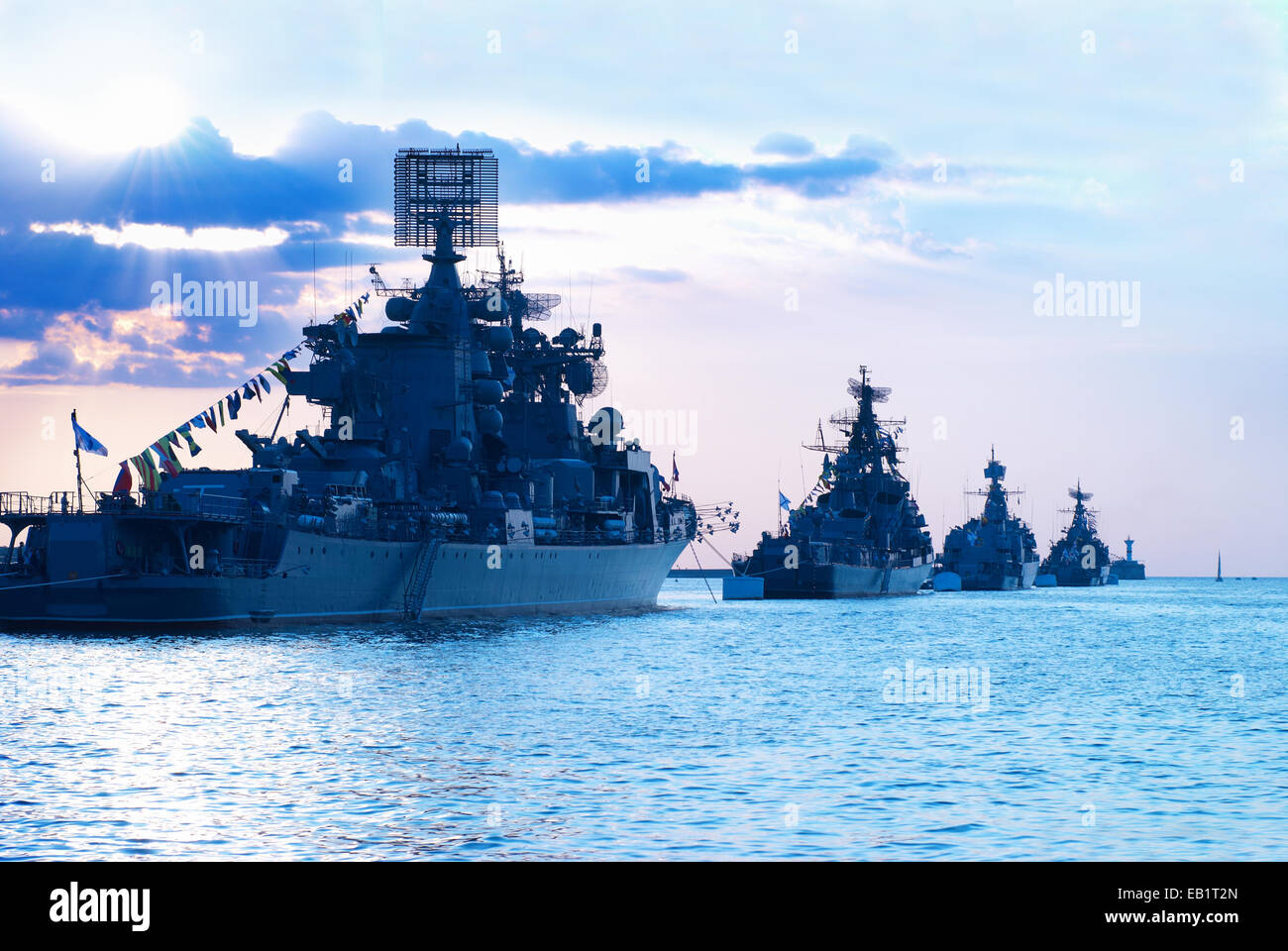 Battle ship row hi-res stock photography and images - Alamy