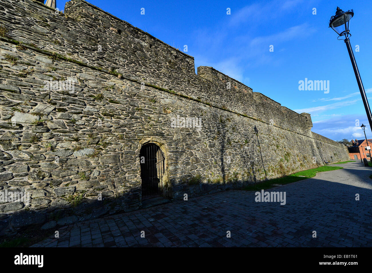 Exterior section of Derry Walls. Photo: George Sweeney/Alamy Stock ...