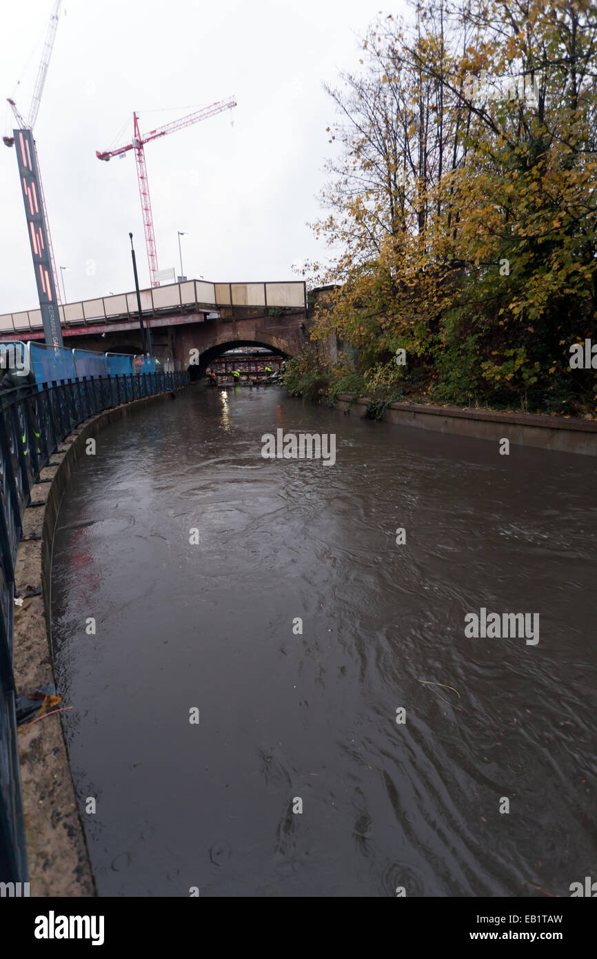 The River Ravensbourne bursts its banks, after a prolonged day of ...