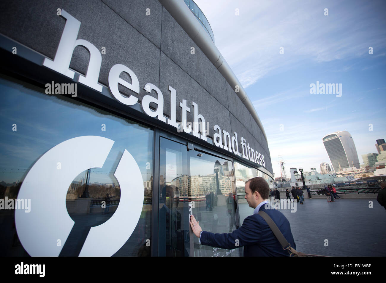 Health and Fitness club overlooked by the City of London, England, UK ...