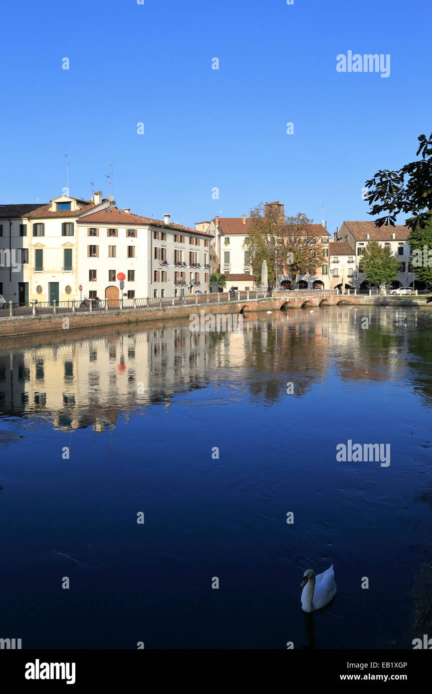 Ponte Dante and River Sile, Treviso, Italy, Veneto Stock Photo - Alamy