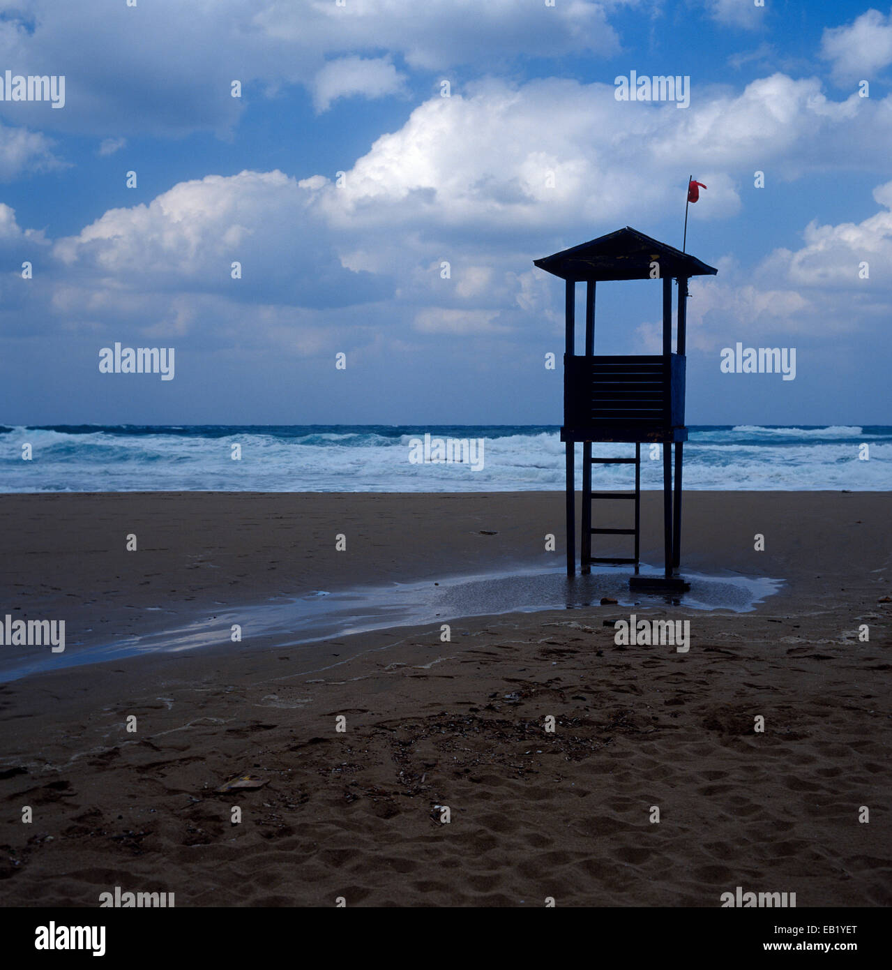 Lifeguard tower red warning hi-res stock photography and images - Alamy