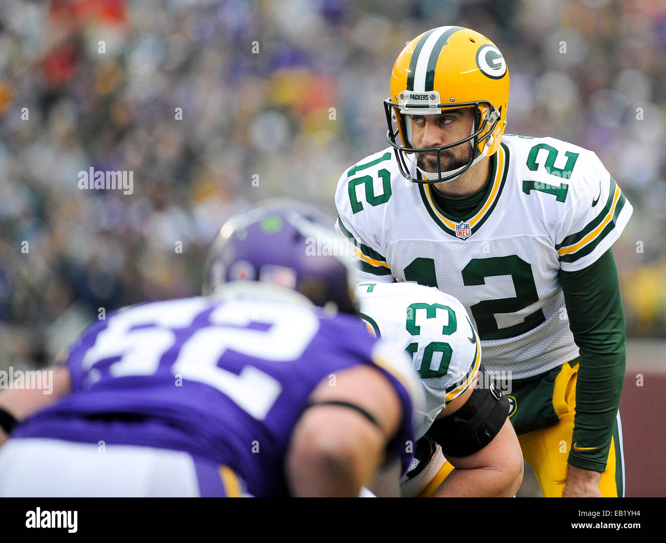 November 23, 2014: Green Bay Packers quarterback Aaron Rodgers (12) in ...