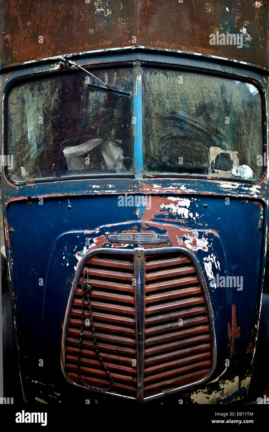 Dirty van hi-res stock photography and images - Alamy